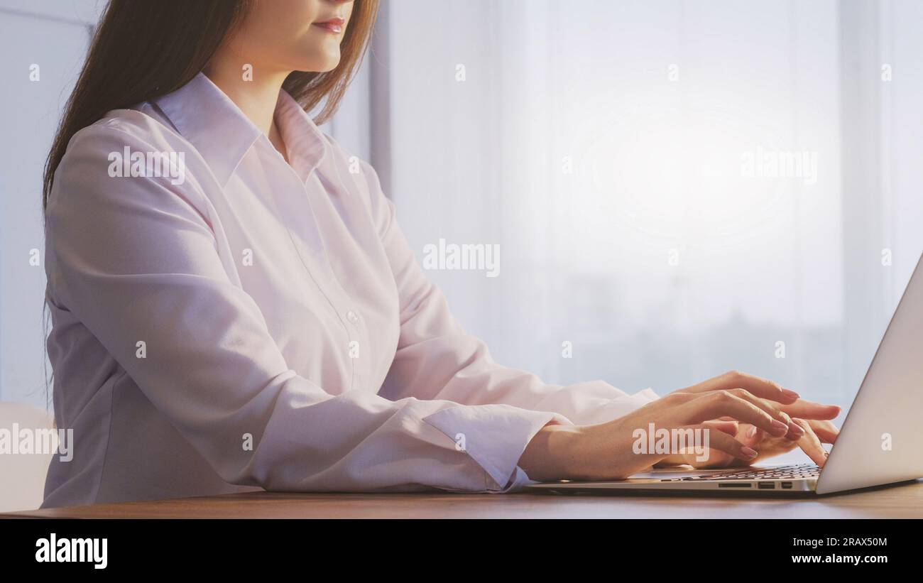 Computer job office business woman hands laptop Stock Photo - Alamy