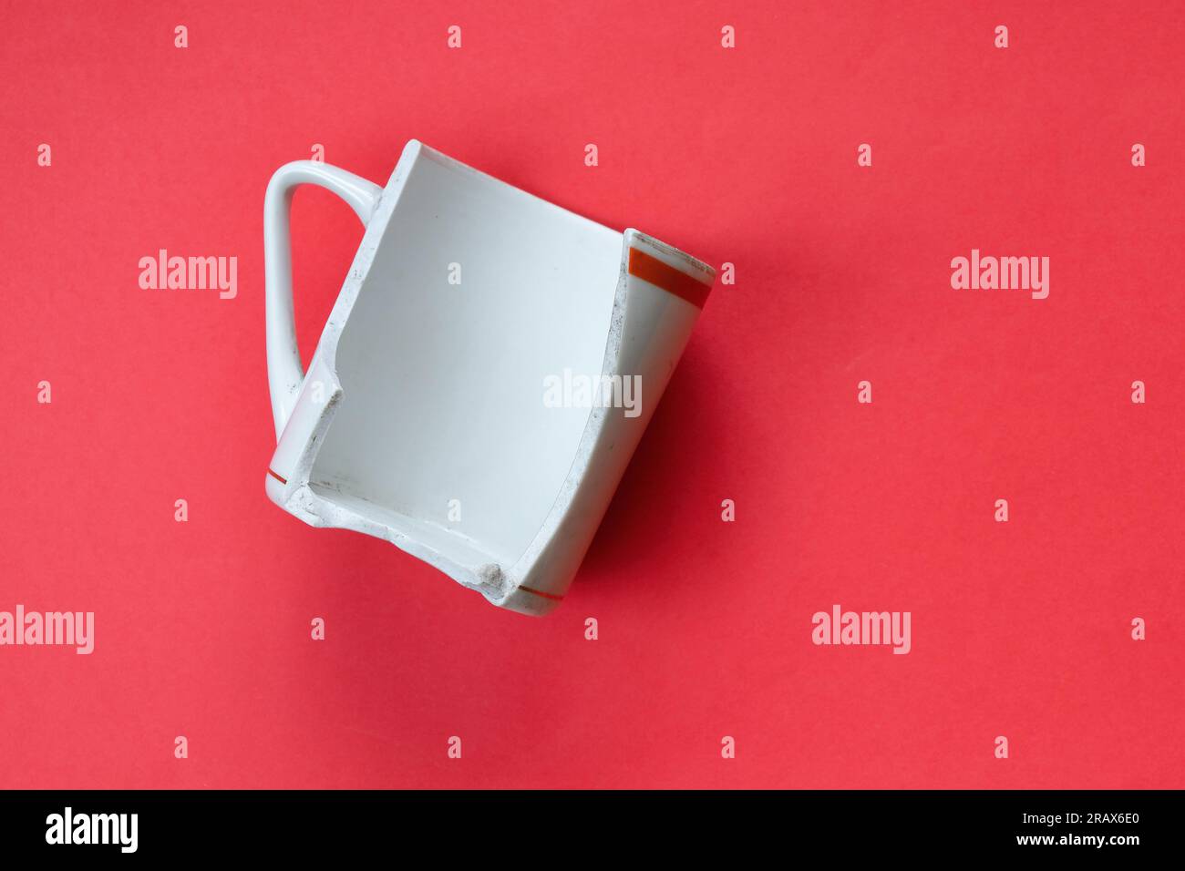 Broken glass coffee cup hi-res stock photography and images - Alamy