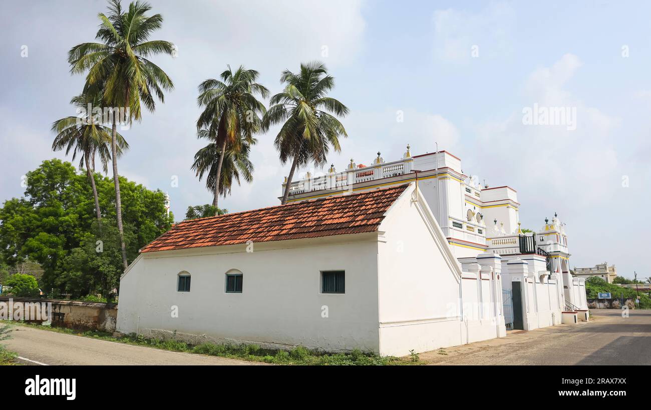 Traditional Chettinad palatial mansions Kanadukathan, Pudukottai ...