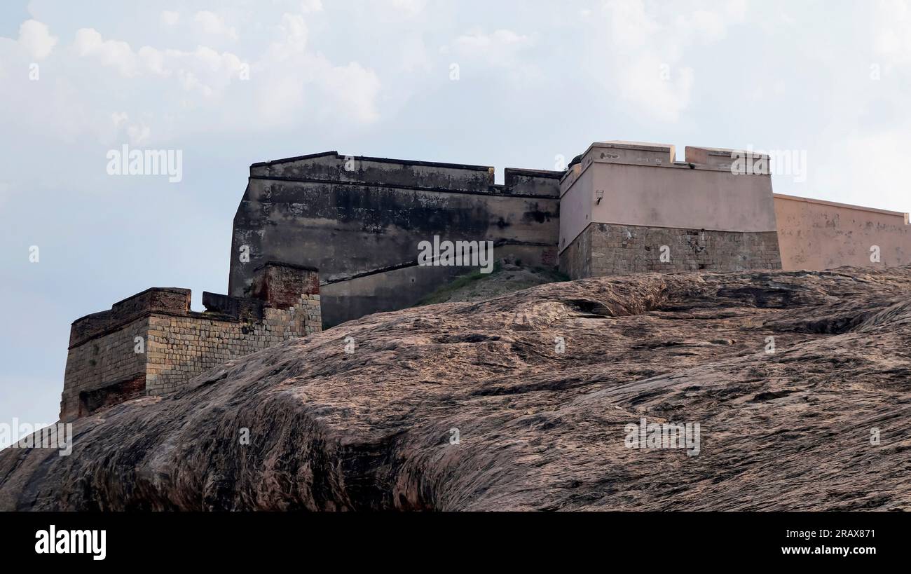 View of fortress of Dindigul Fort, Tamilnadu, India Stock Photo - Alamy