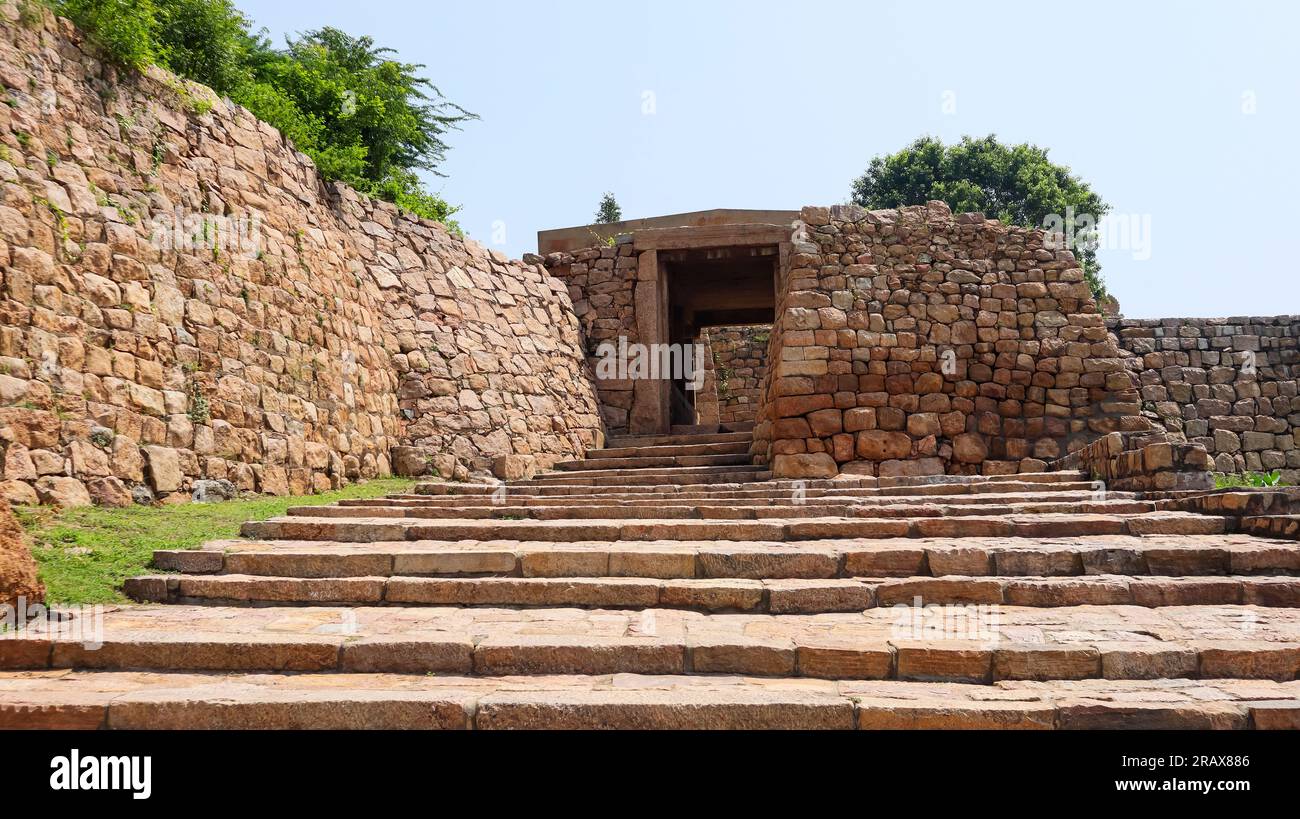 Entrance to Sankagiri Fort, Salem, Tamilnadu, India Stock Photo - Alamy