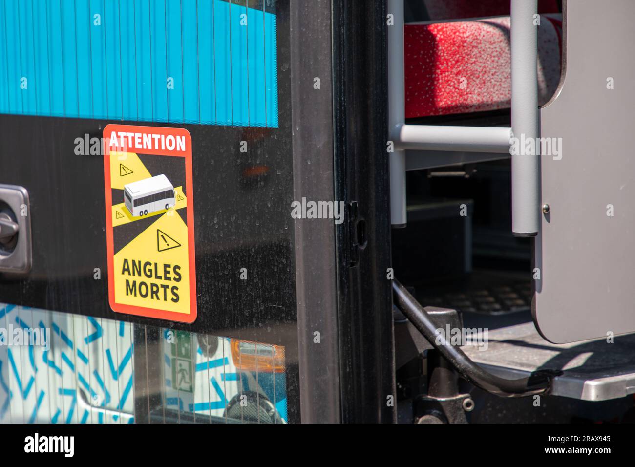 Blind spot risk hi-res stock photography and images - Alamy