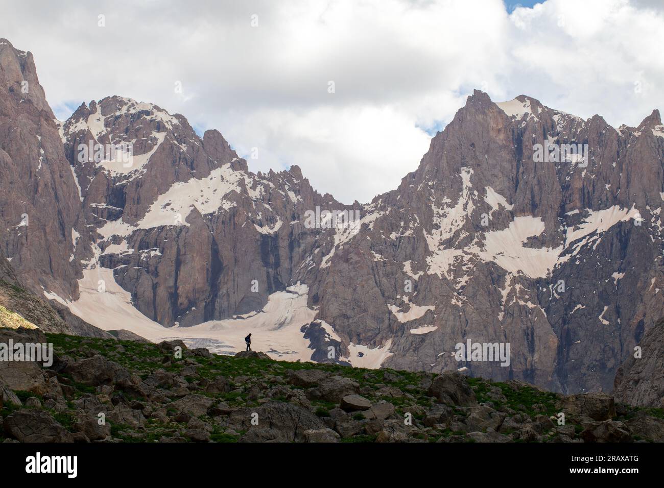 cilo mountains, hakkari, high mountains and clouds, valley of heaven ...