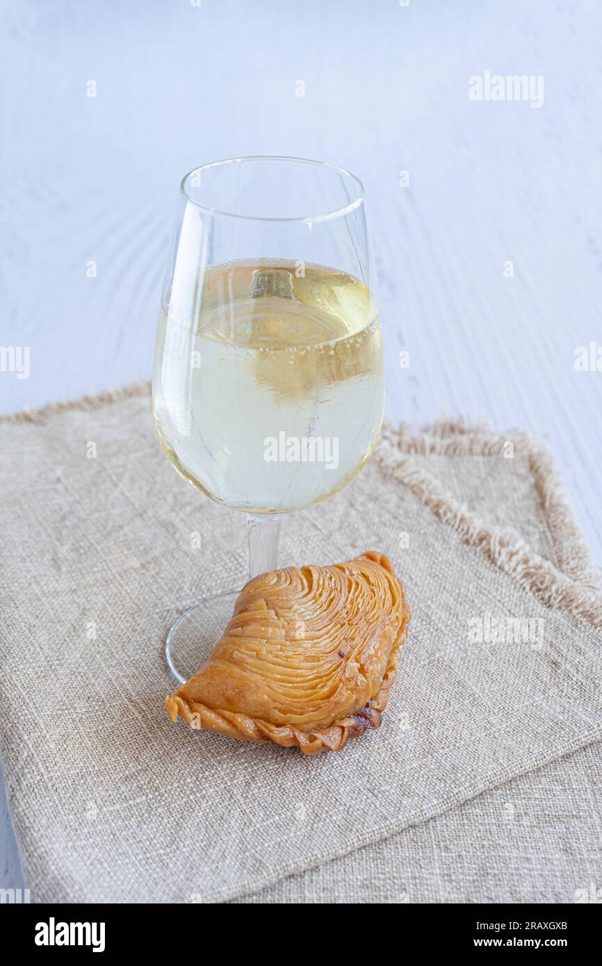 Torta verde hi-res stock photography and images - Alamy