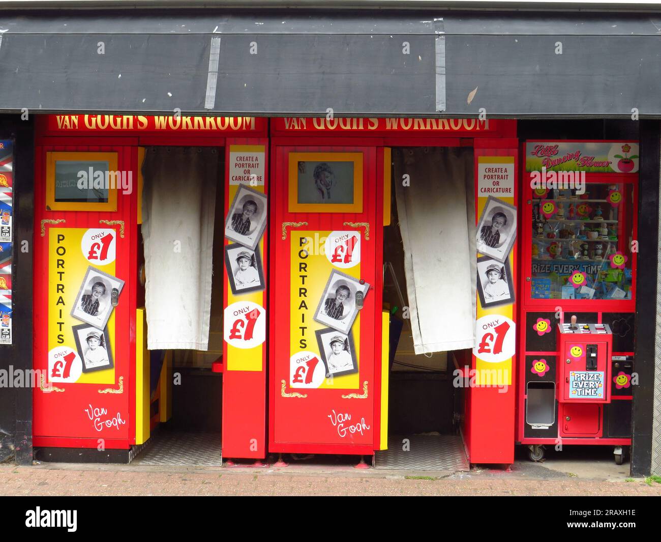 Van Gogh's Workroom photo portrait booths down chip pan alley, in ...