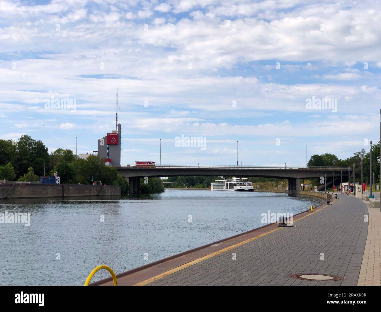 Fire department port harbor hi-res stock photography and images - Alamy