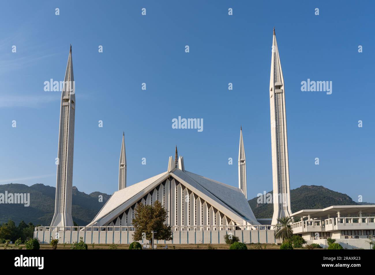 Front view of beautiful Turkish style white Faisal mosque landmark of ...
