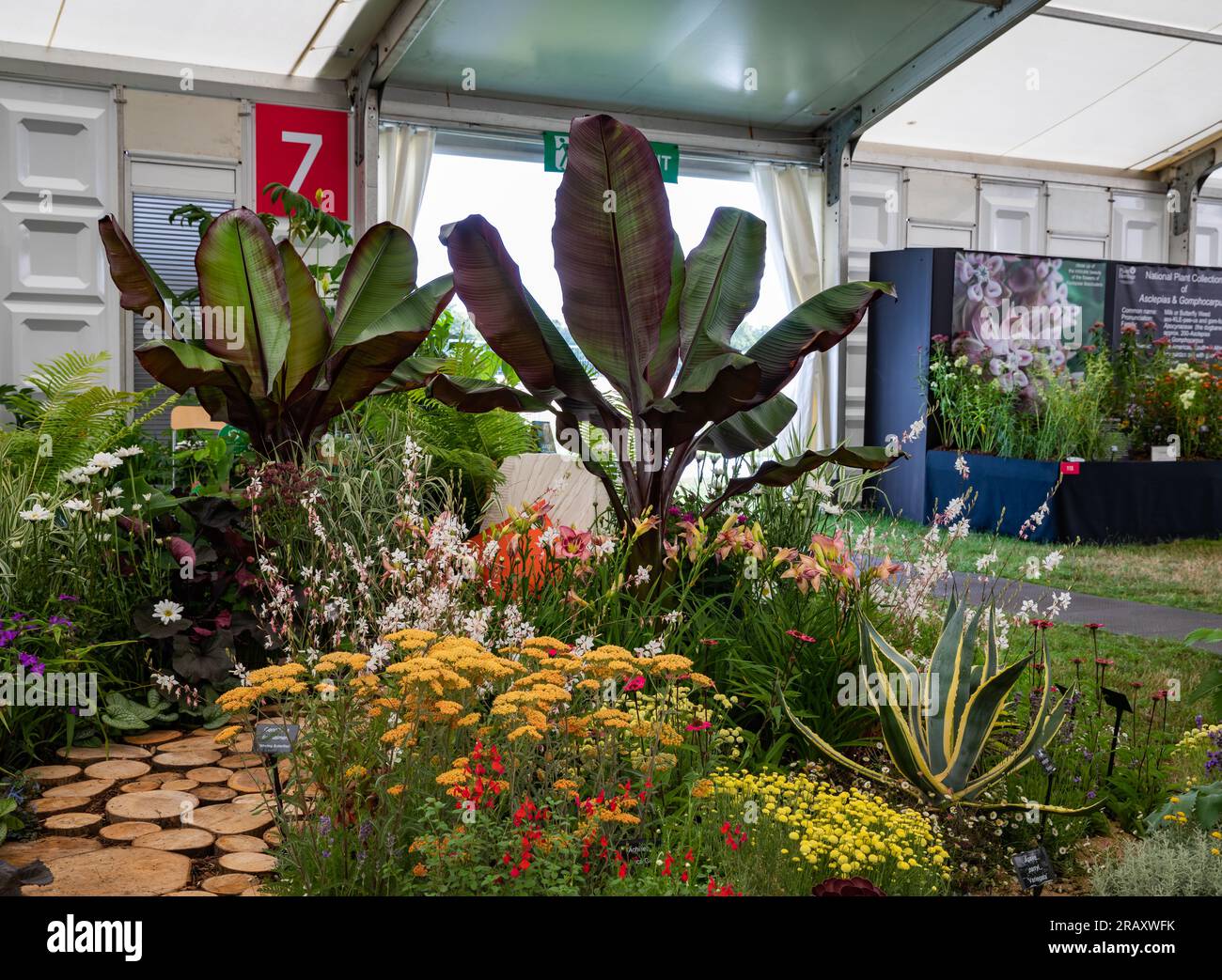 RHS Hampton Court Palace Flower Festival Stock Photo - Alamy
