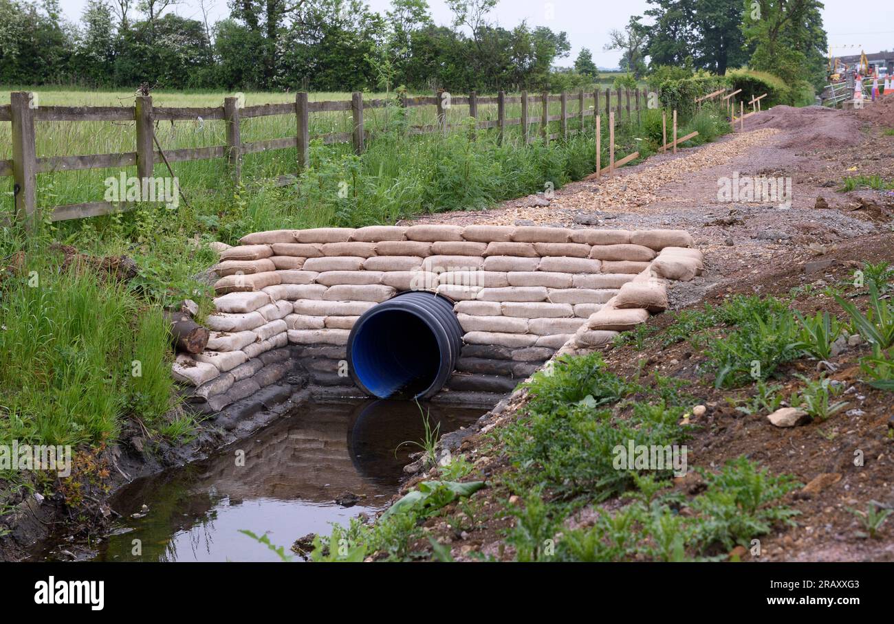 Drainage pipe ditch uk hi-res stock photography and images - Alamy