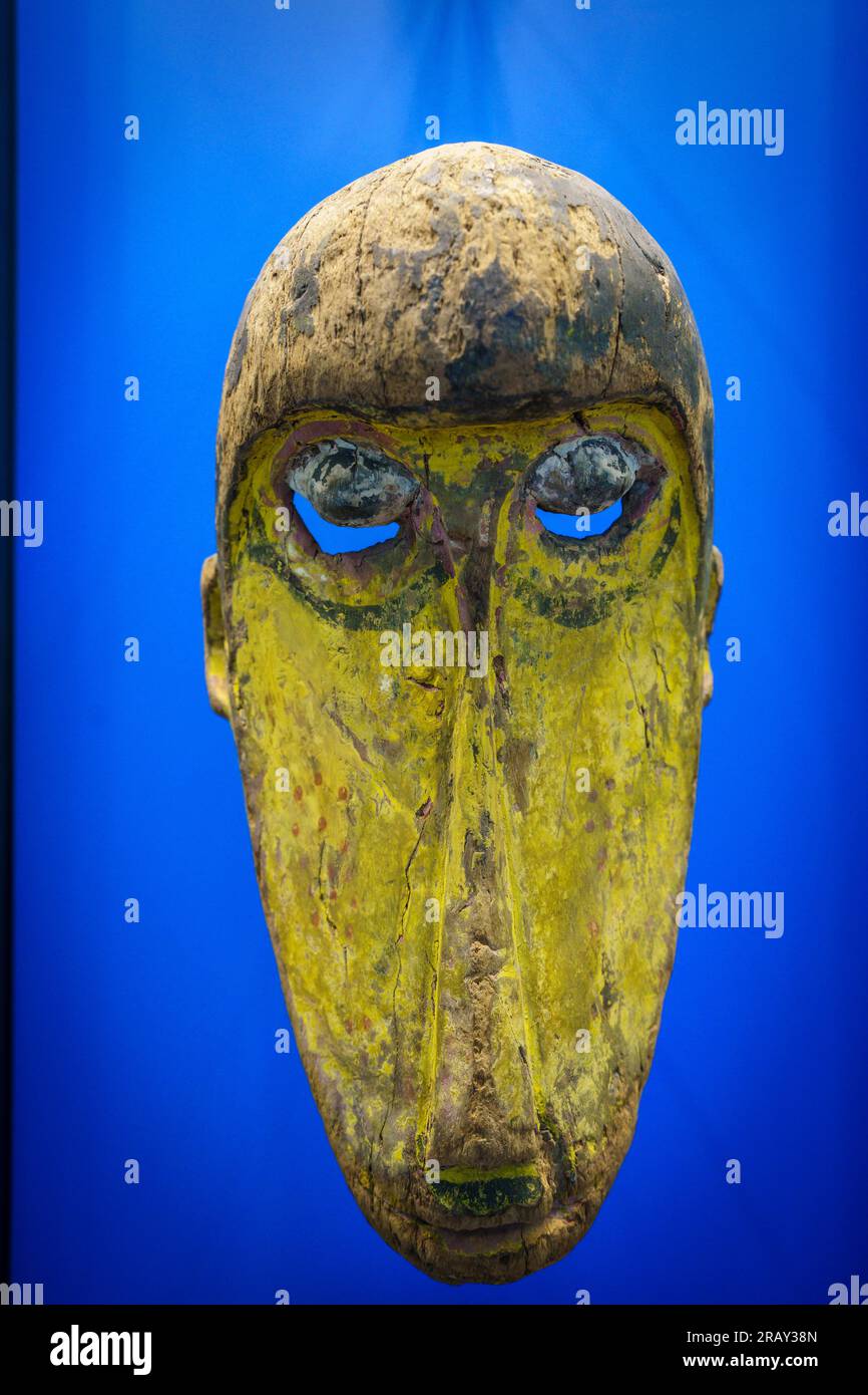 Nepali ritual mask, 19th century, Sa Bassa Blanca Museum (msbb) Yannick ...