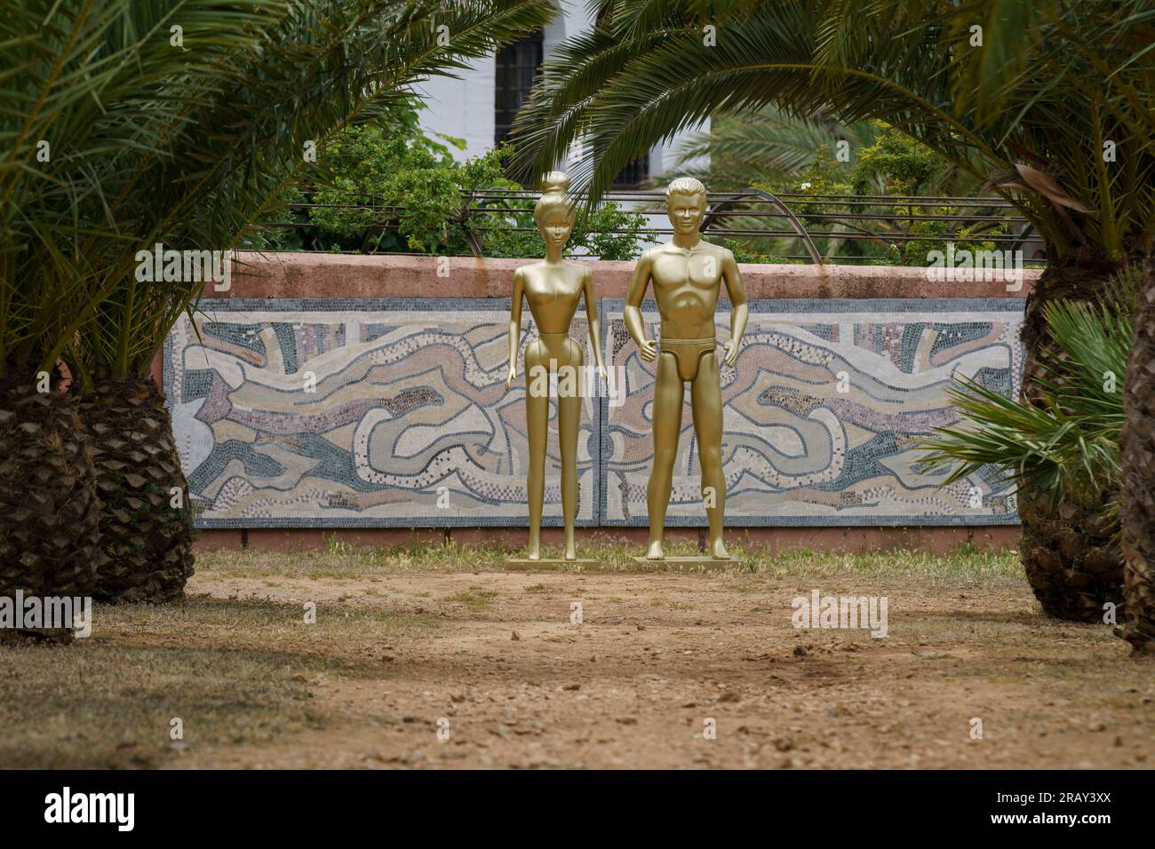 The Golden idols, Sa Bassa Blanca Museum (msbb) Yannick Vu and Ben ...