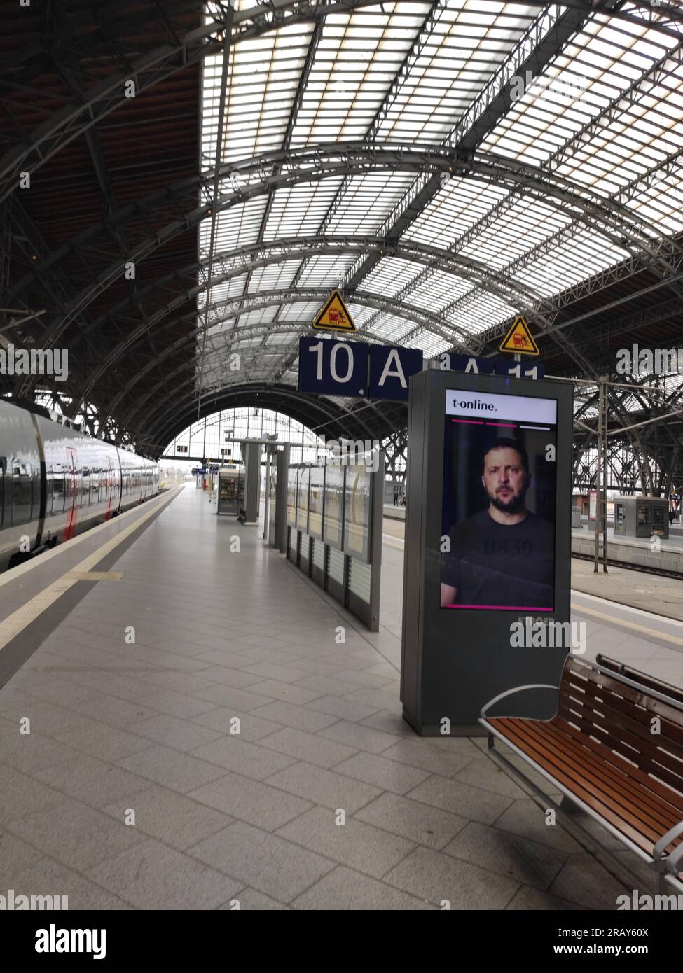 Leipzig Railway Station, Hauptbahnhof, Leipzig Stock Photo - Alamy