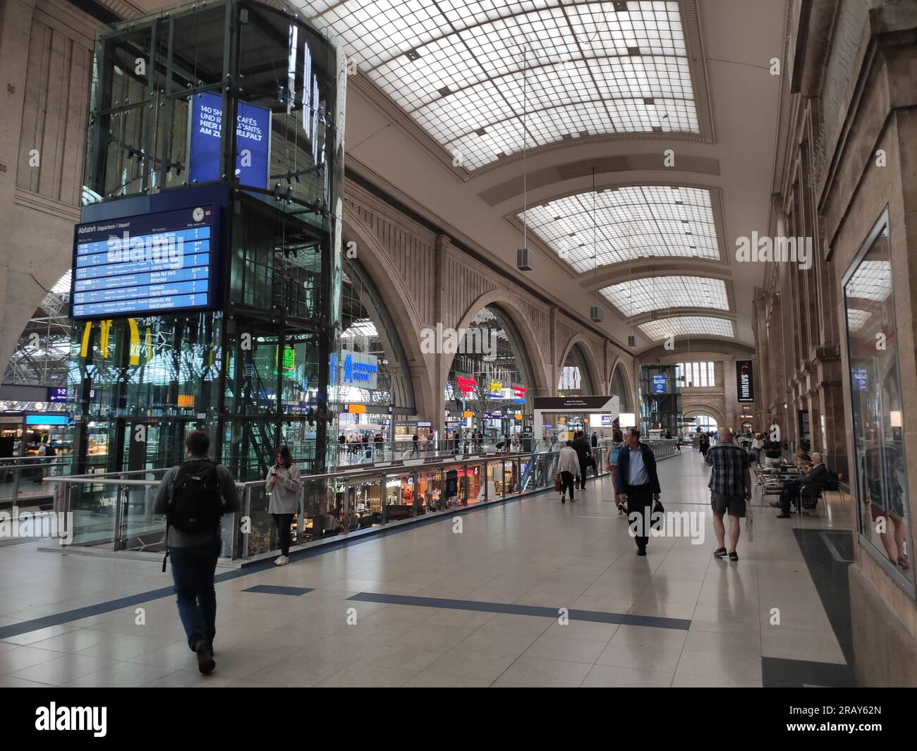 Leipzig Railway Station, Hauptbahnhof, Leipzig Stock Photo - Alamy