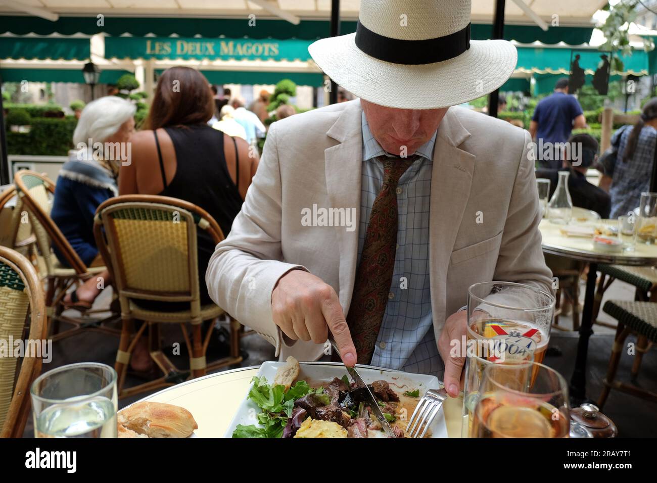 Lunch on the Left Bank at Deux Magots-style beef kebab on the outdoor ...