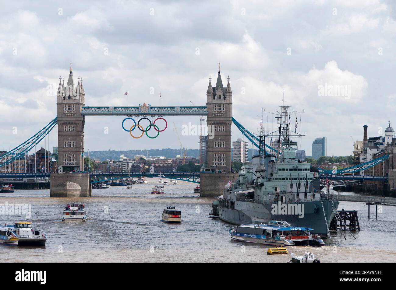Tower Bridge in central London Stock Photo - Alamy