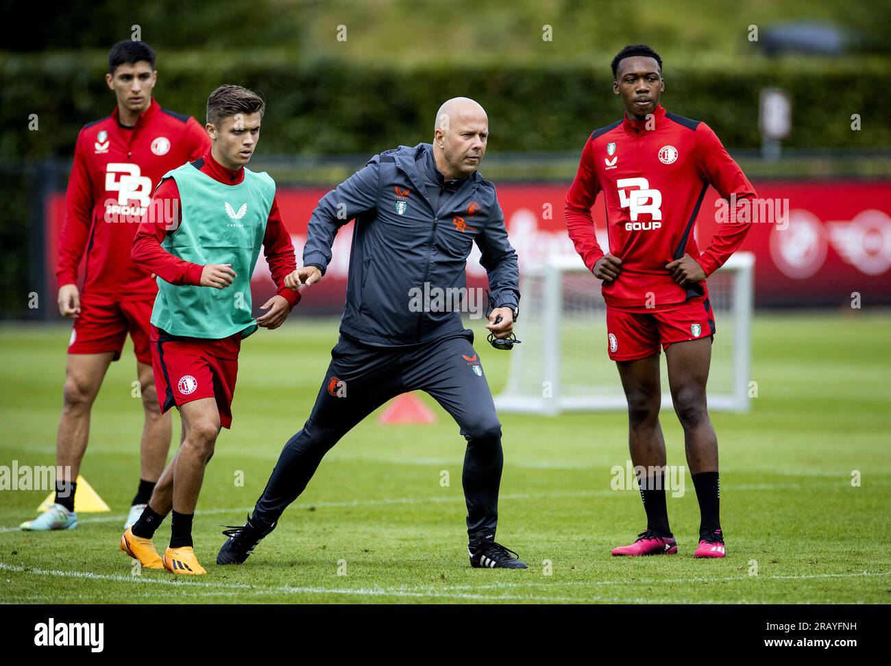 ROTTERDAM - Coach Arne Slot during a training session of Feyenoord at ...