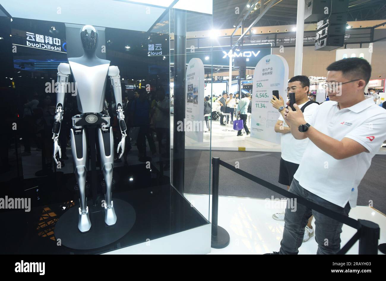 SHANGHAI, CHINA - JULY 6, 2023 - Spectators look at Tesla's "Optimus ...