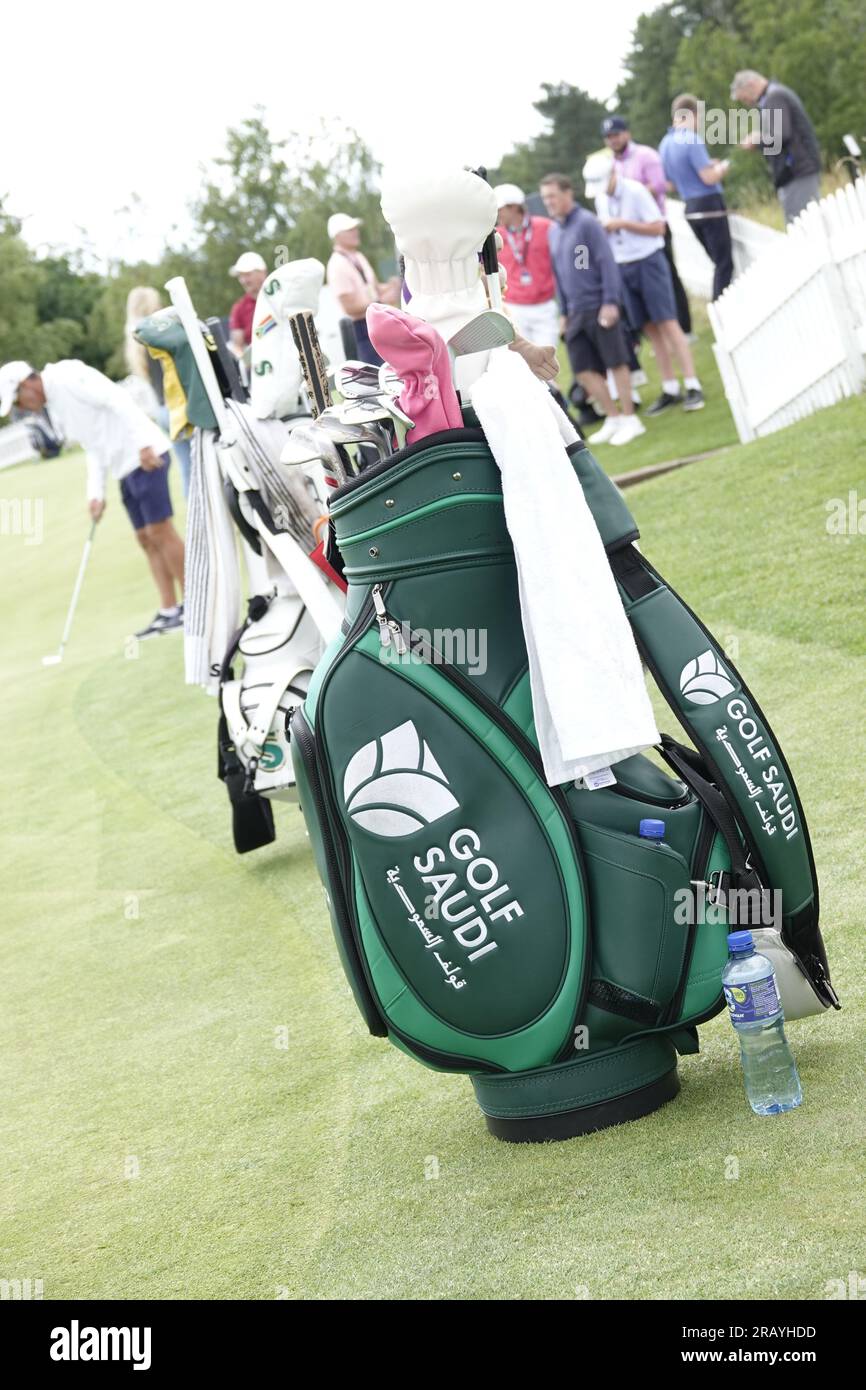 Liv golf saudi hi-res stock photography and images - Alamy