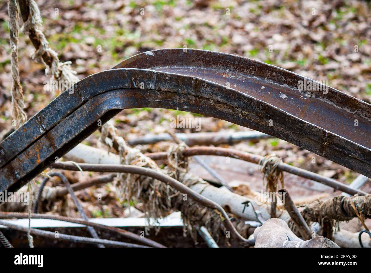 Bent steel I-beams during demolition of a building Stock Photo - Alamy
