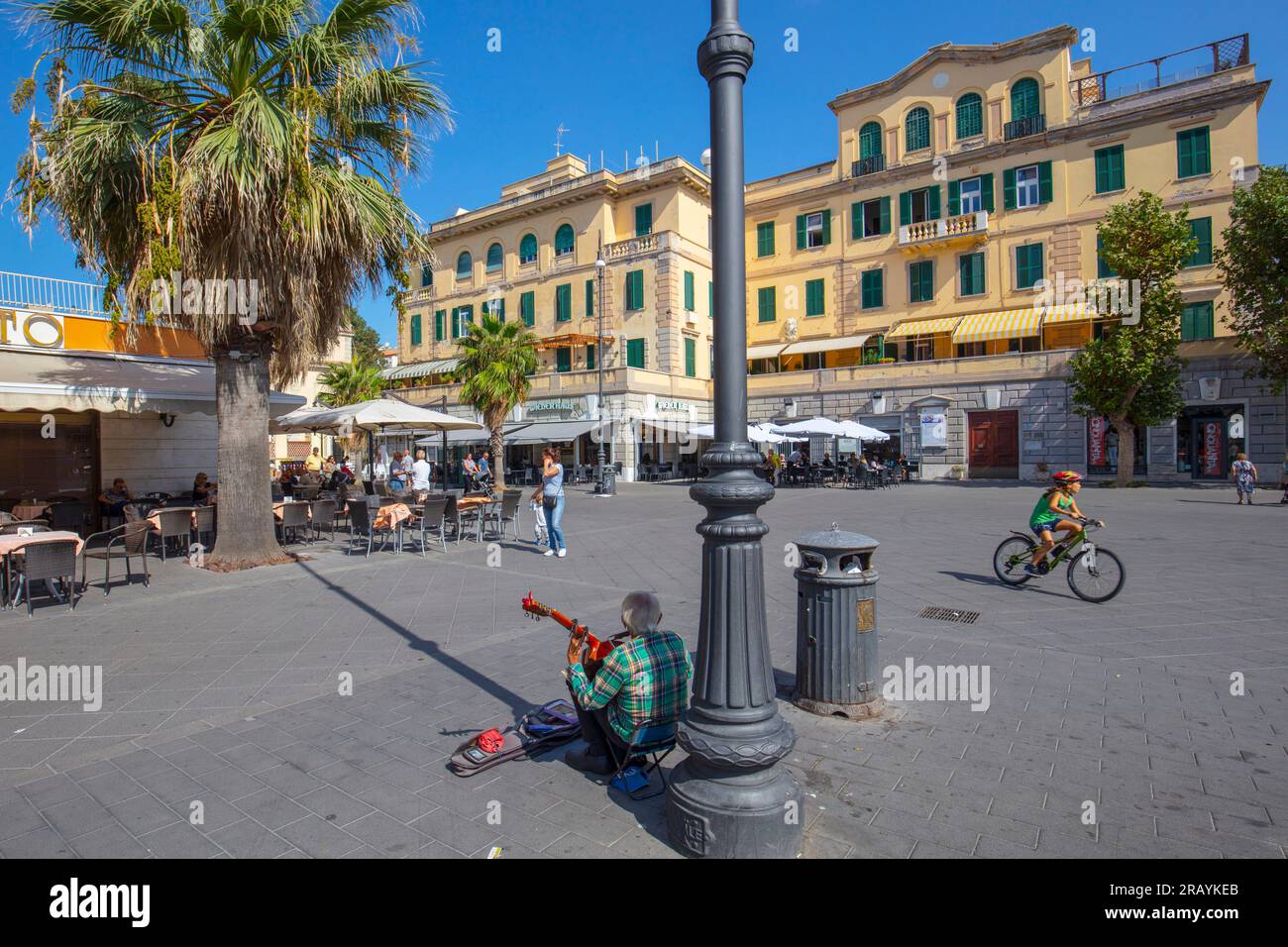 Lido di roma hi-res stock photography and images - Alamy