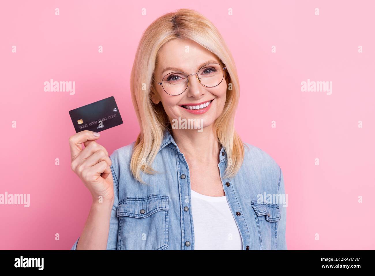Female broker debit card hi-res stock photography and images - Alamy