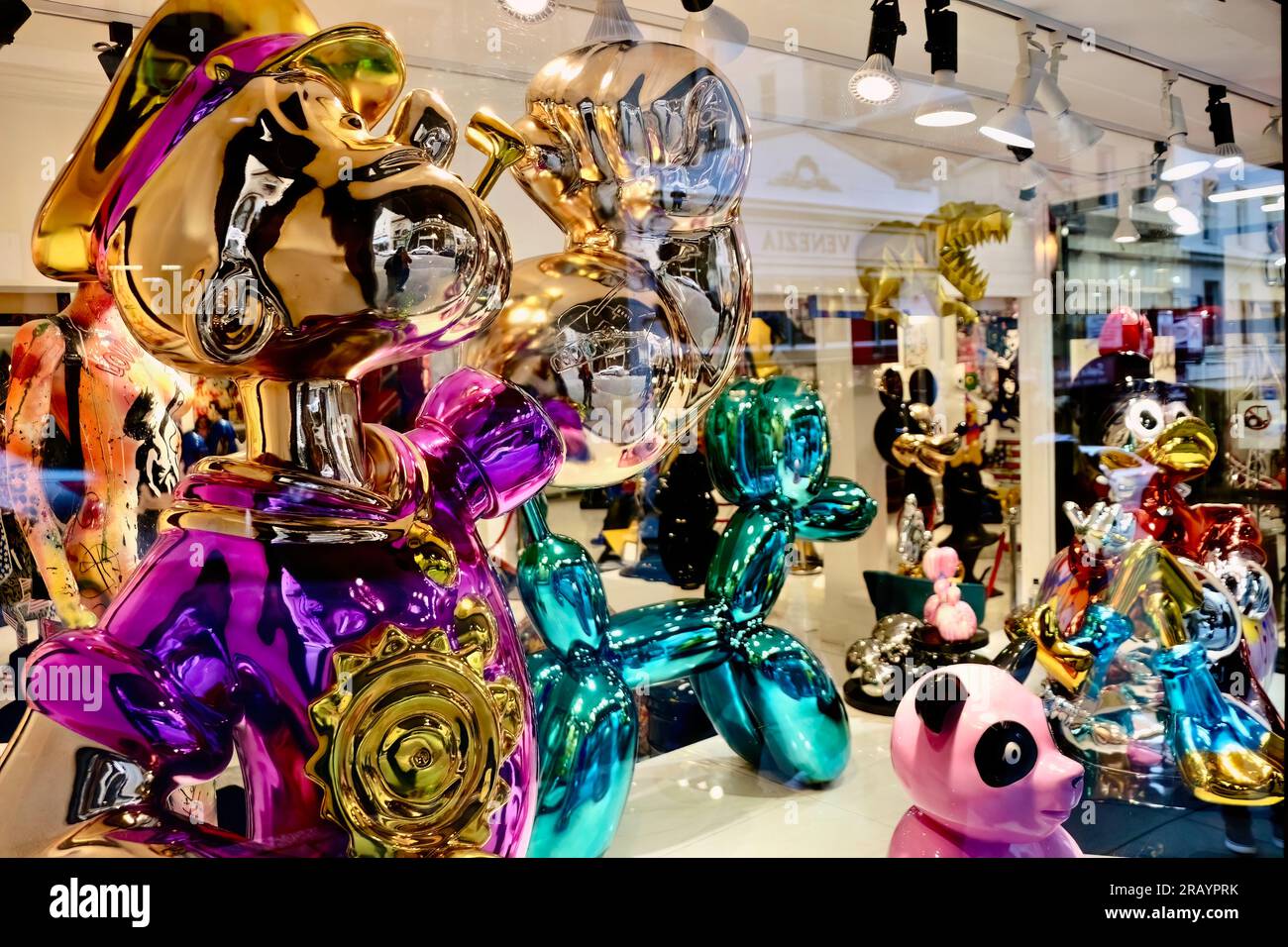 Shiny Popeye sculpture ballon dog panda in the shop window of Venezia ...