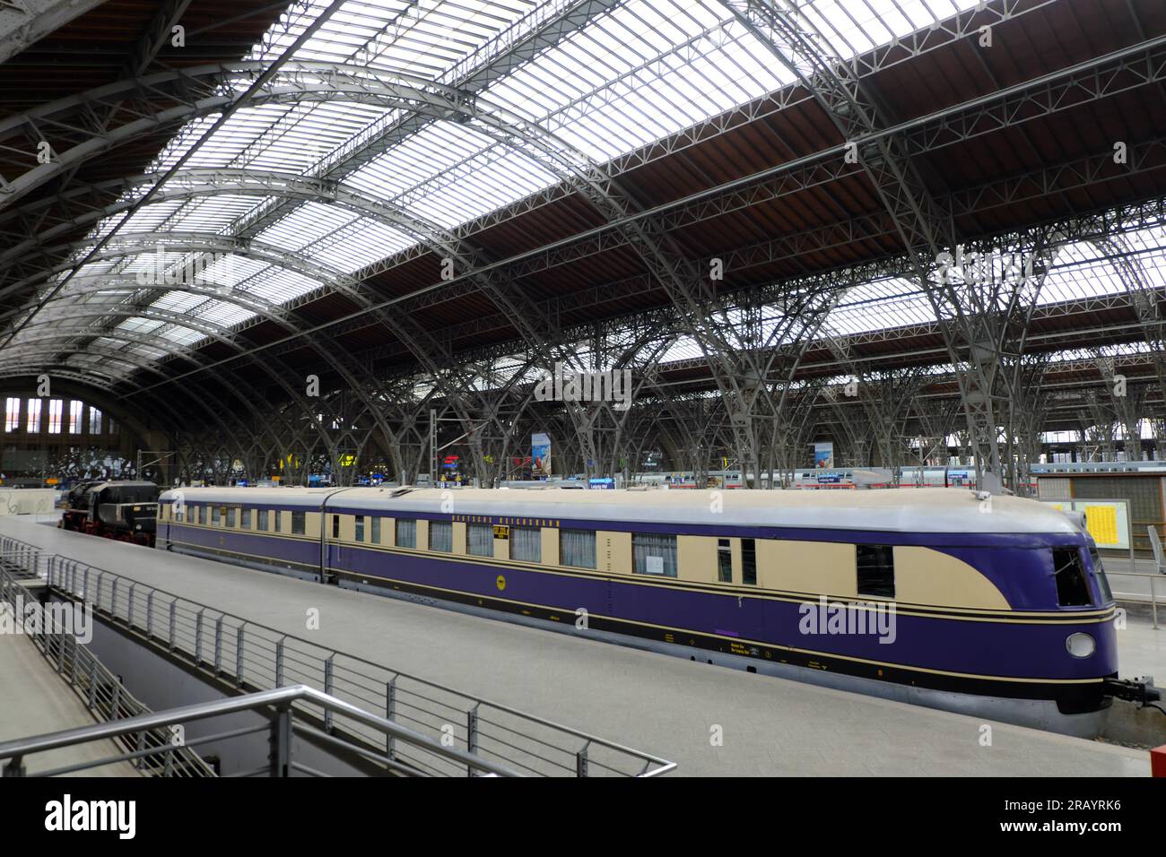 Leipzig Railway Station"Fliegender Hamburger" successor, SVT 137 Bauart ...