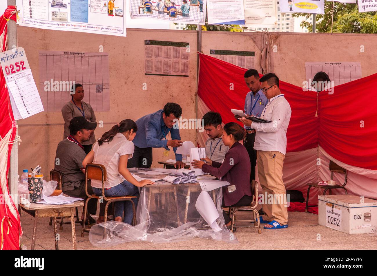 Cambodian 2018 general election for Prime Minister. Election officials ...