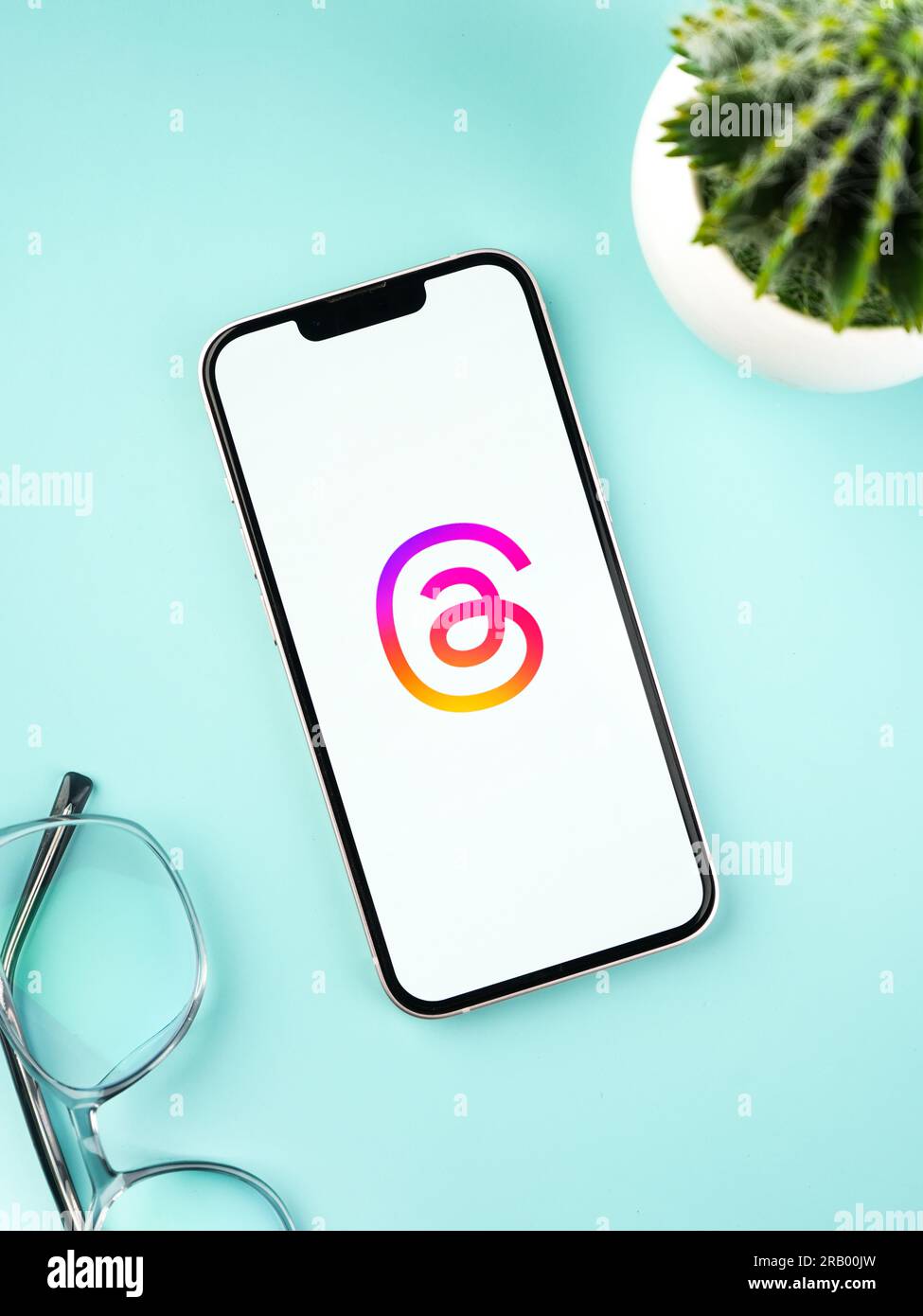 West Bangal, India - july 5, 2023 : Threads app on phone screen stock ...