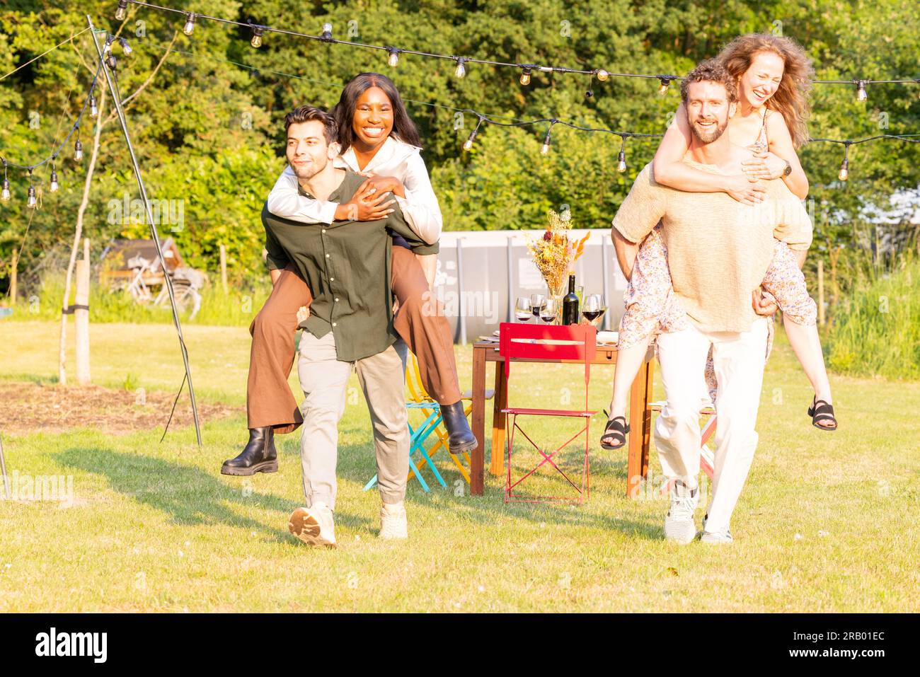 Multicultural couples hi-res stock photography and images - Alamy