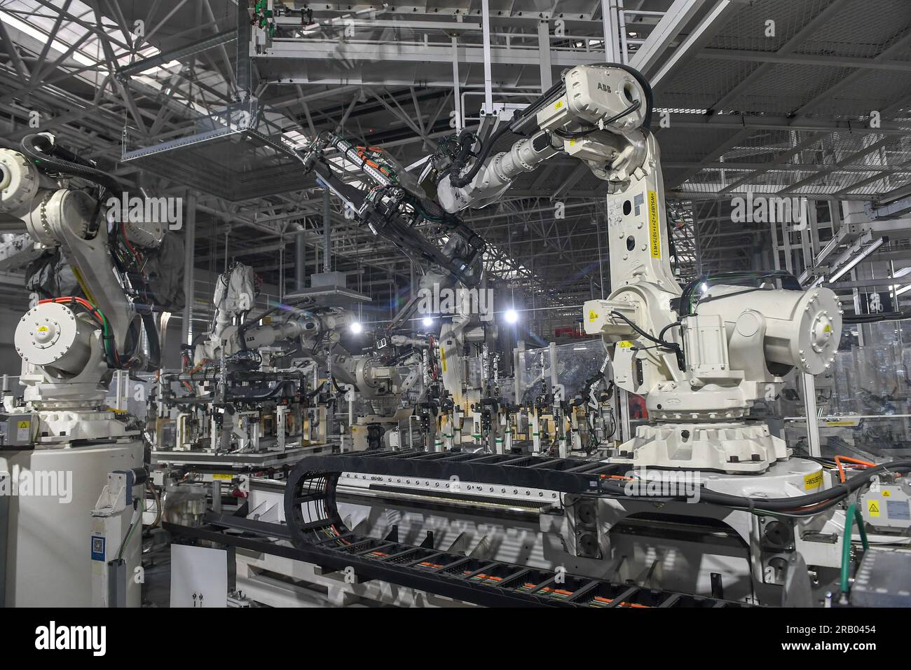 Hongqi zhang hi-res stock photography and images - Alamy