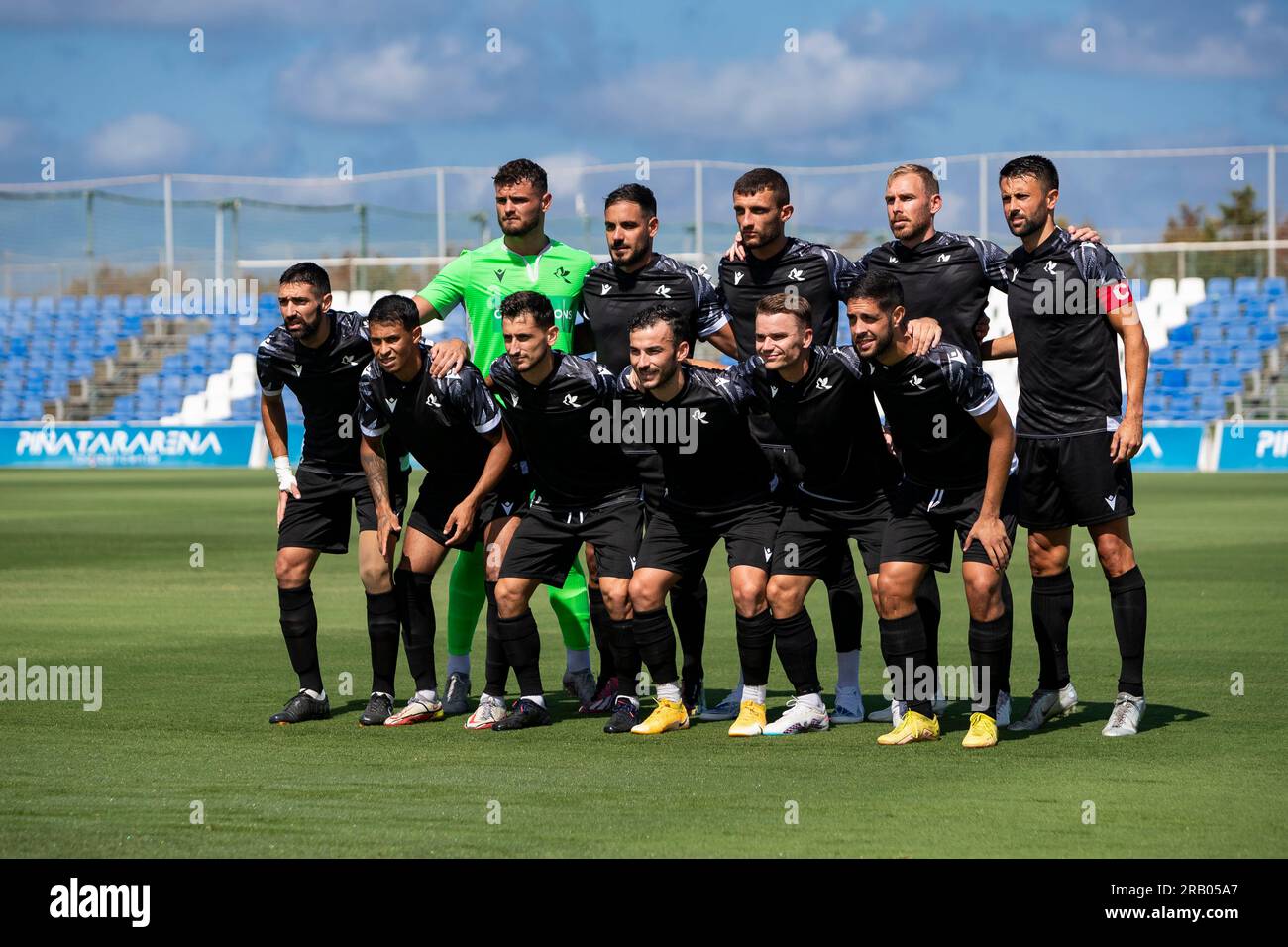Team fcb magpies hi-res stock photography and images - Alamy
