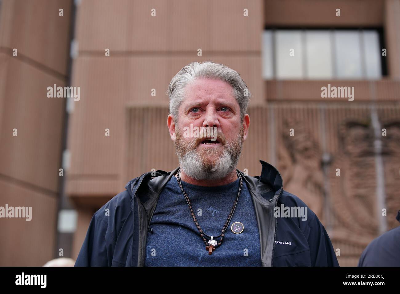 Elle edwards pub hi-res stock photography and images - Alamy