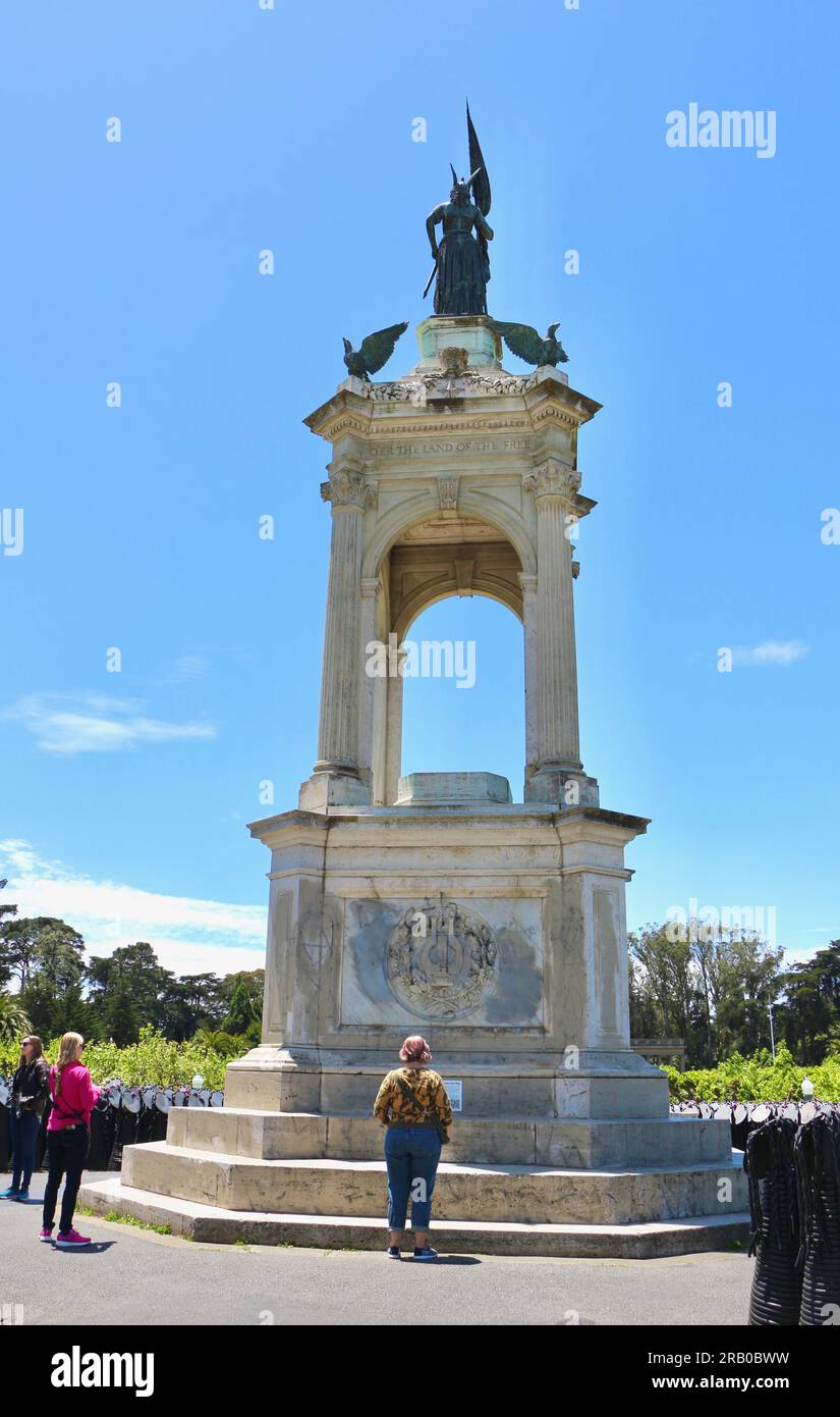 Unveiled on july 4 1888 hi-res stock photography and images - Alamy