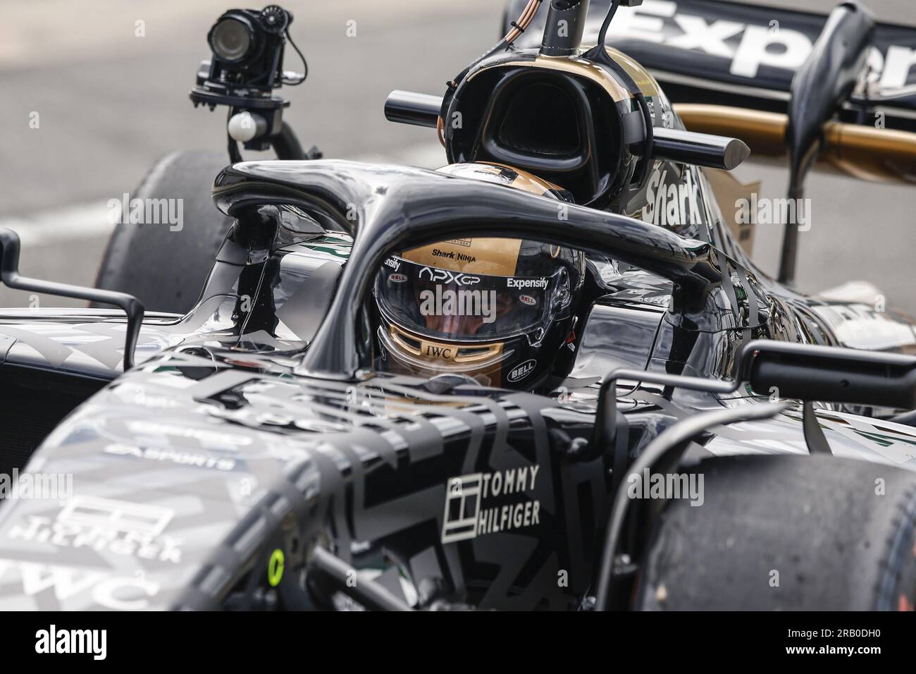 09 PEARCE Joshua, Modified F2 car prepared by Mercedes Applied Science ...