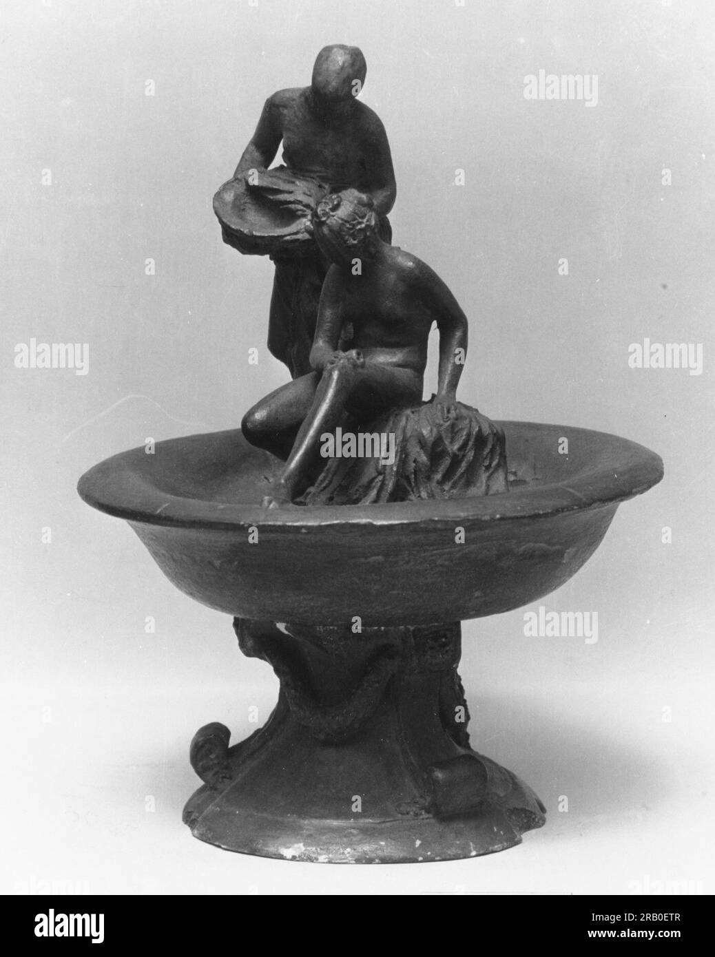 Bather sculpture hi-res stock photography and images - Alamy