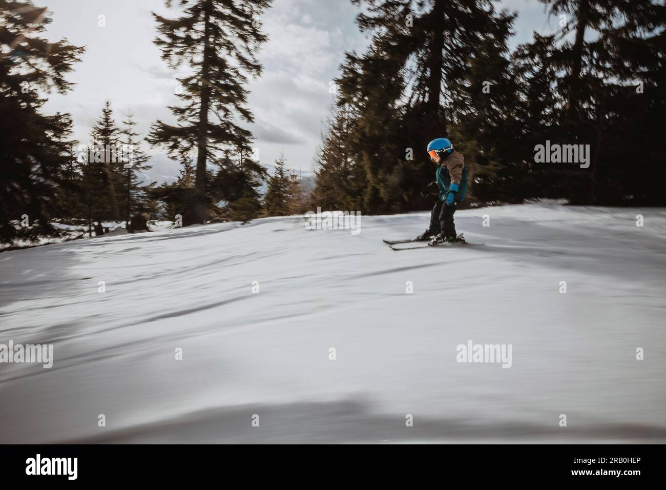 Alpine skiing old hi-res stock photography and images - Alamy