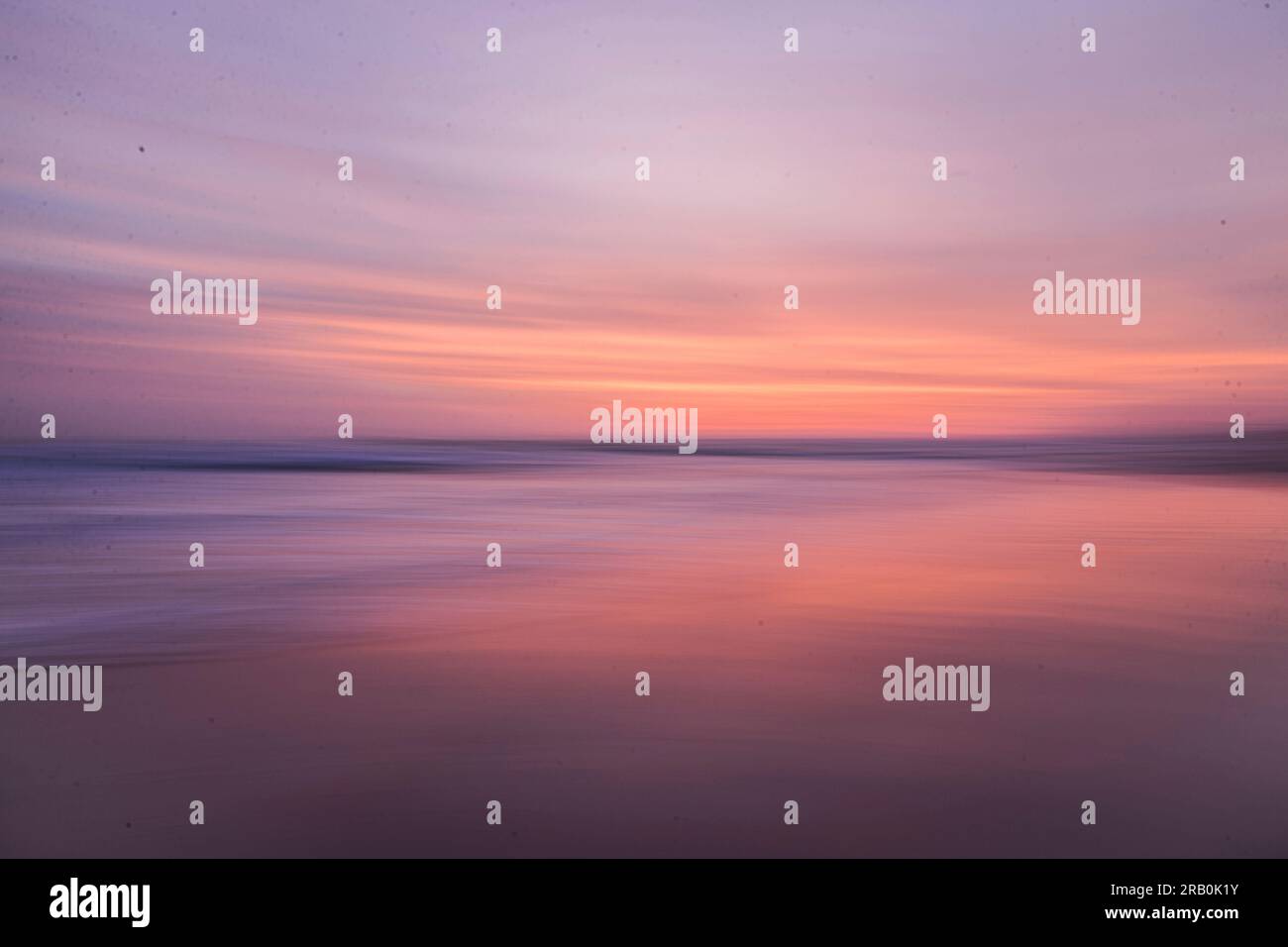 Sunset in cadiz beach hi-res stock photography and images - Alamy