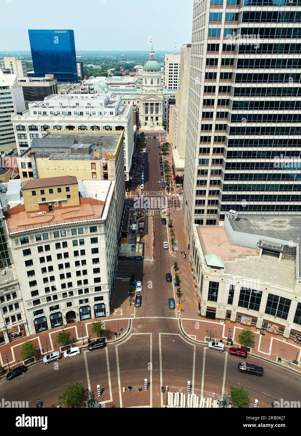 High angle view of the Indiana State Capitol Building and Monument ...