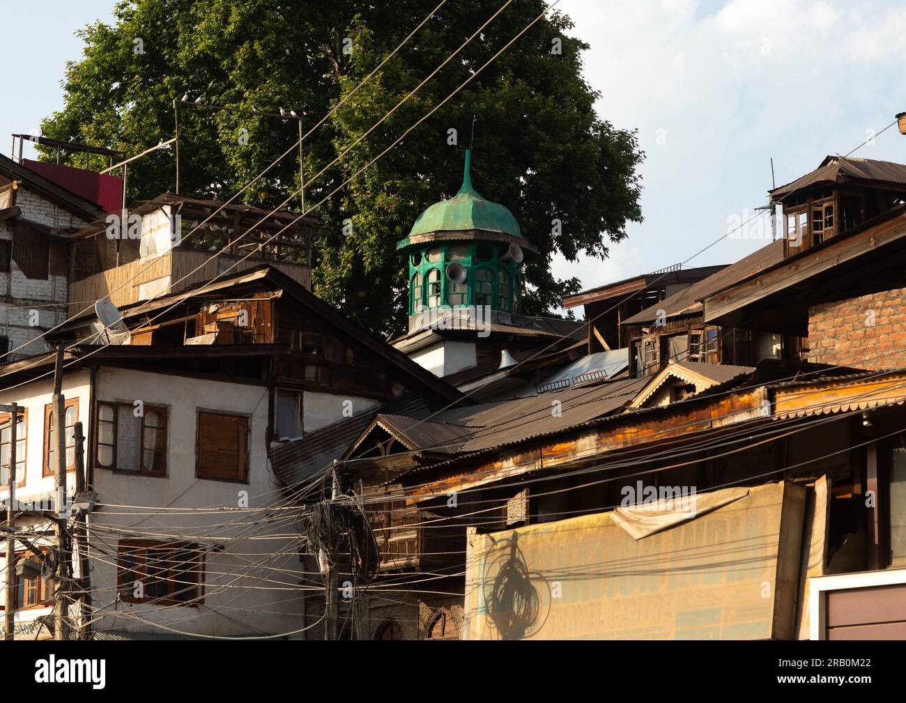 Kashmiri heritage buildings, Jammu and Kashmir, Srinagar, India Stock ...