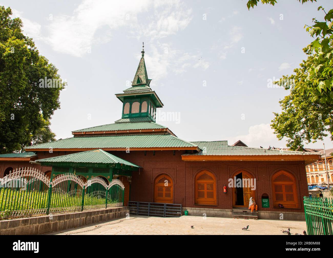 Ziyarat Naqshband Sahab sunni muslim shrine, Jammu and Kashmir ...