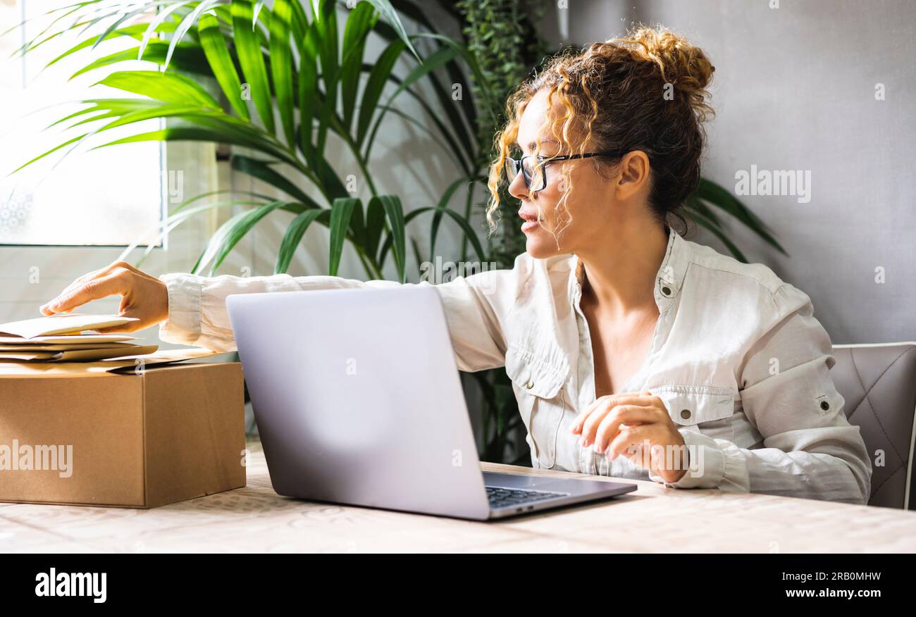 Prepare desk hi-res stock photography and images - Alamy