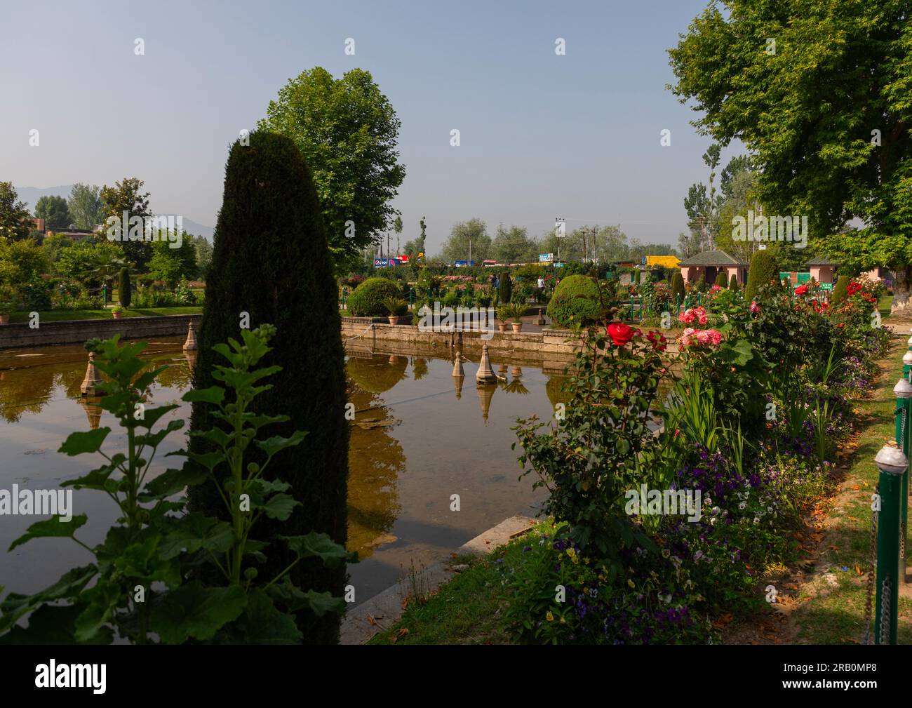 Pool in Shalimar Bagh Mughal garden, Jammu and Kashmir, Srinagar, India ...