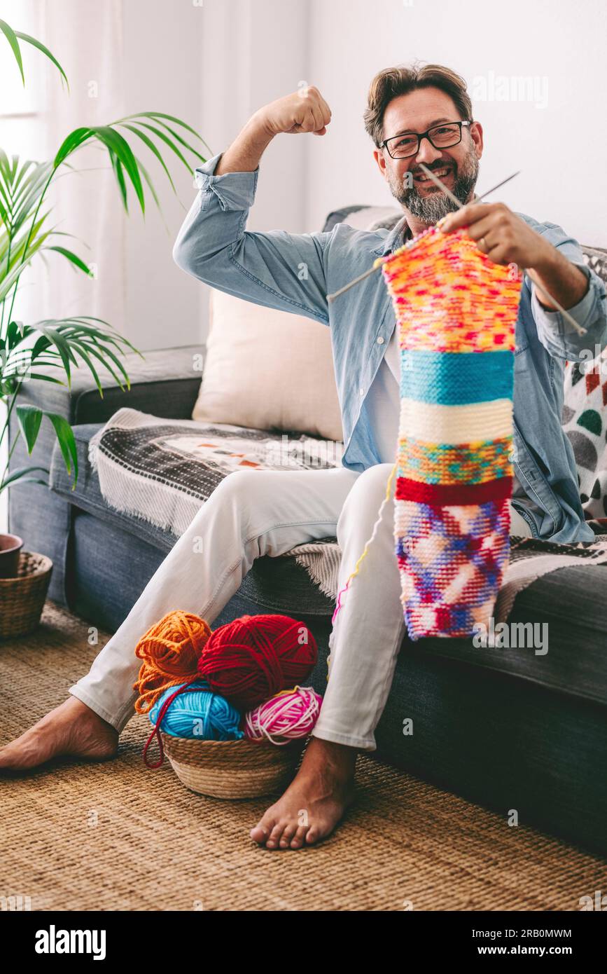 Happy needles hi-res stock photography and images - Alamy