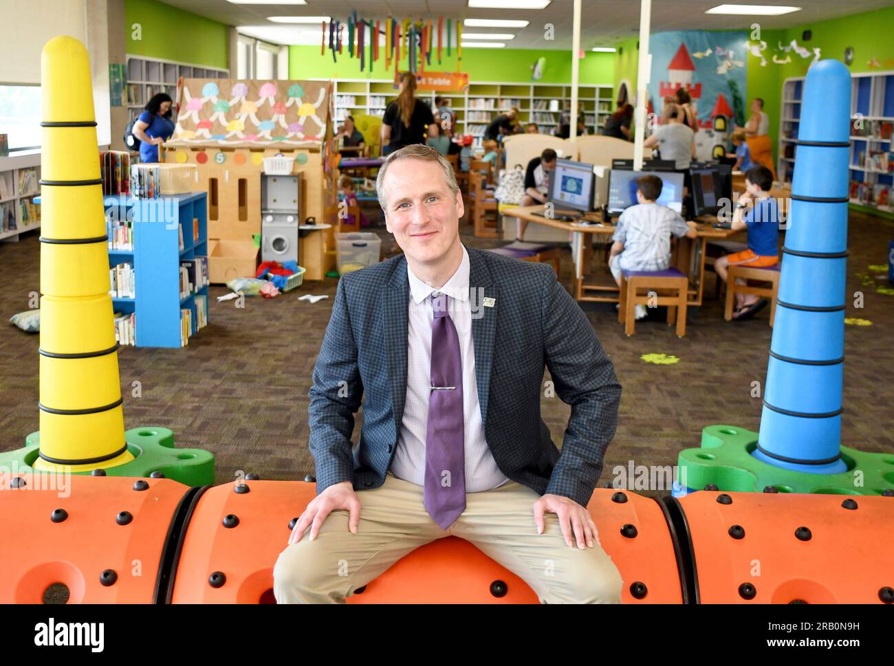 Will O'Hearn, Chattanooga Public Library's new director, poses at the ...