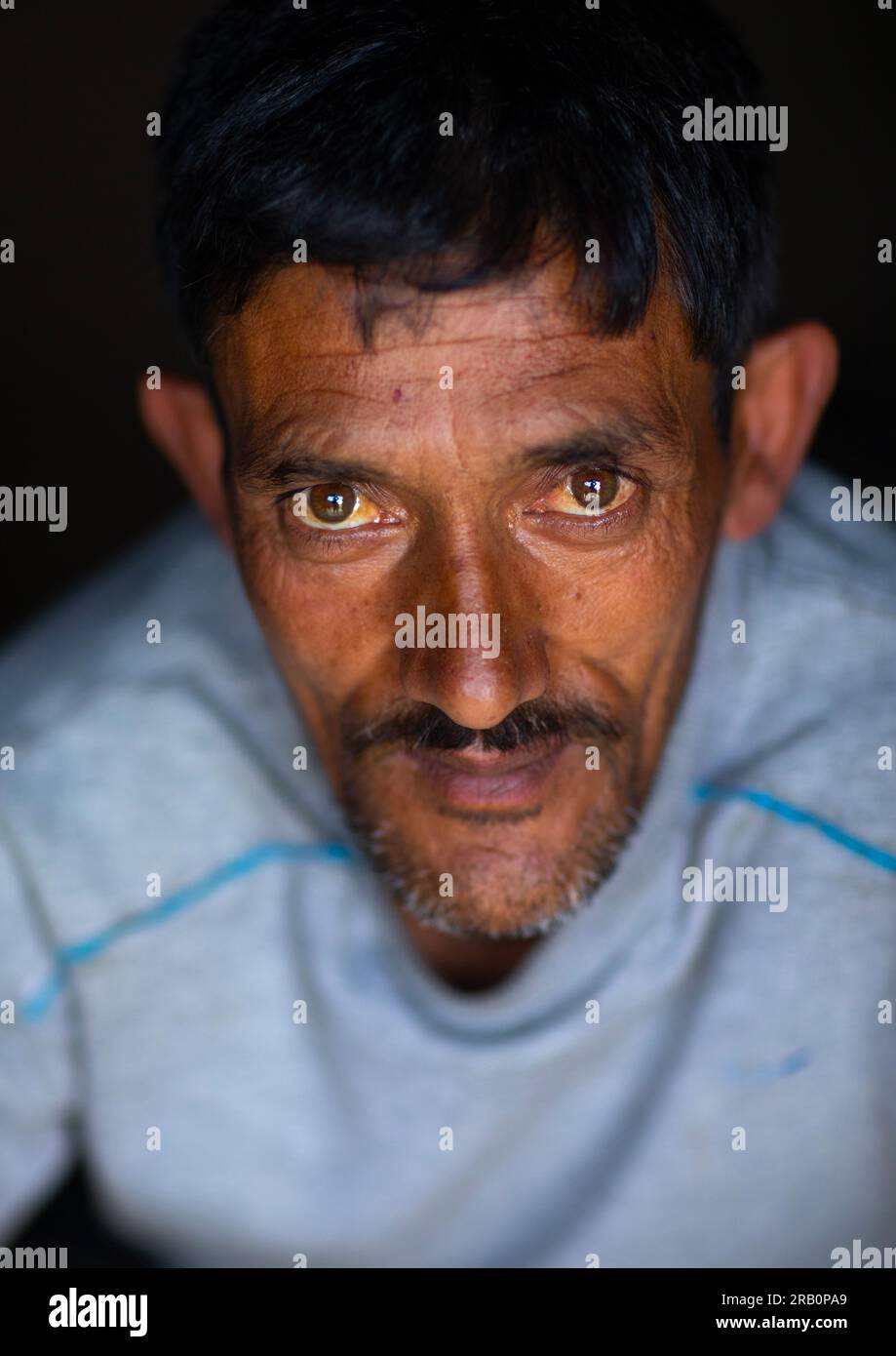 Portrait of a Gujjar Bakerwal man, Jammu and Kashmir, Yusmarg, India ...