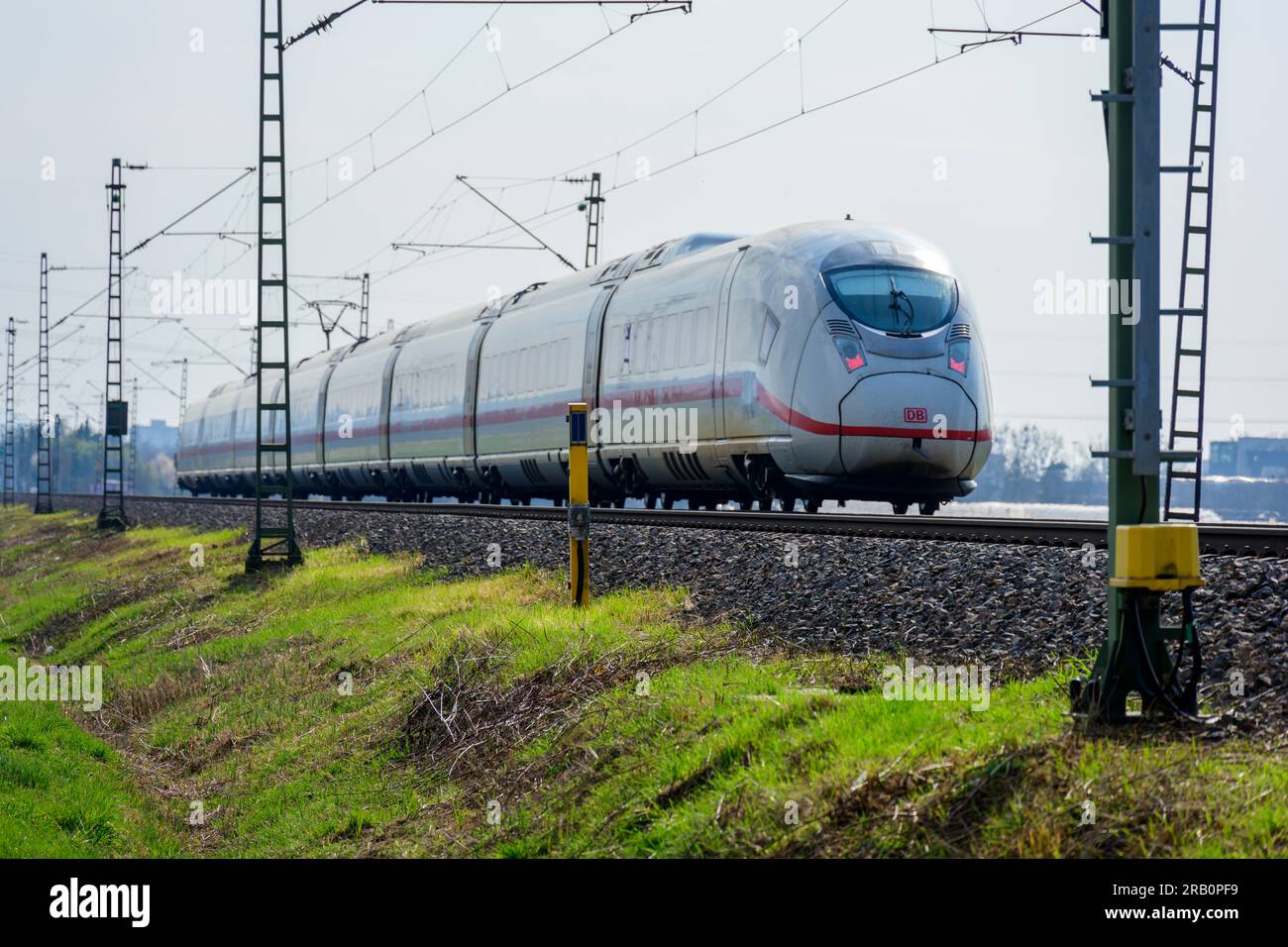 Intercityexpress hi-res stock photography and images - Alamy