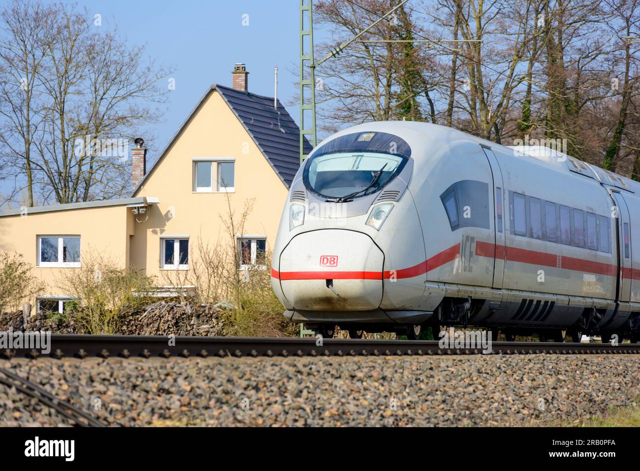 Intercityexpress hi-res stock photography and images - Alamy