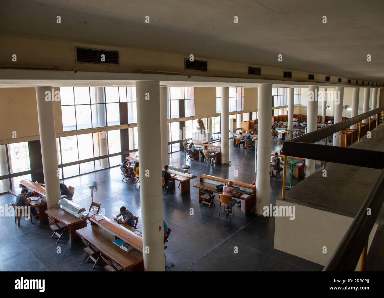 Panjab University in Sector-14 library by Le Corbusier, Punjab State ...