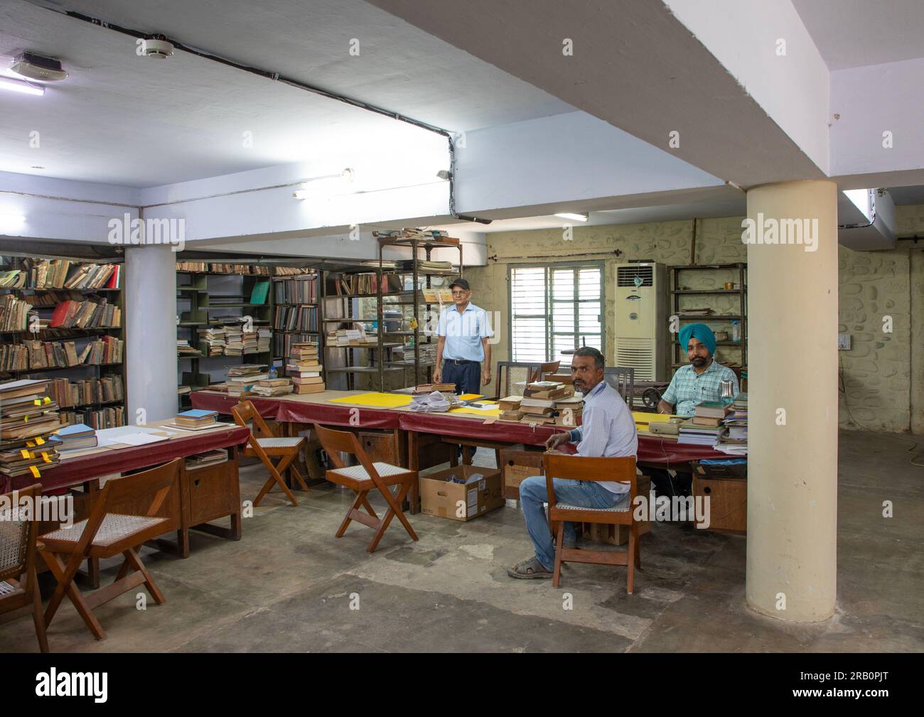 Panjab University in Sector-14 library archives by Le Corbusier, Punjab ...